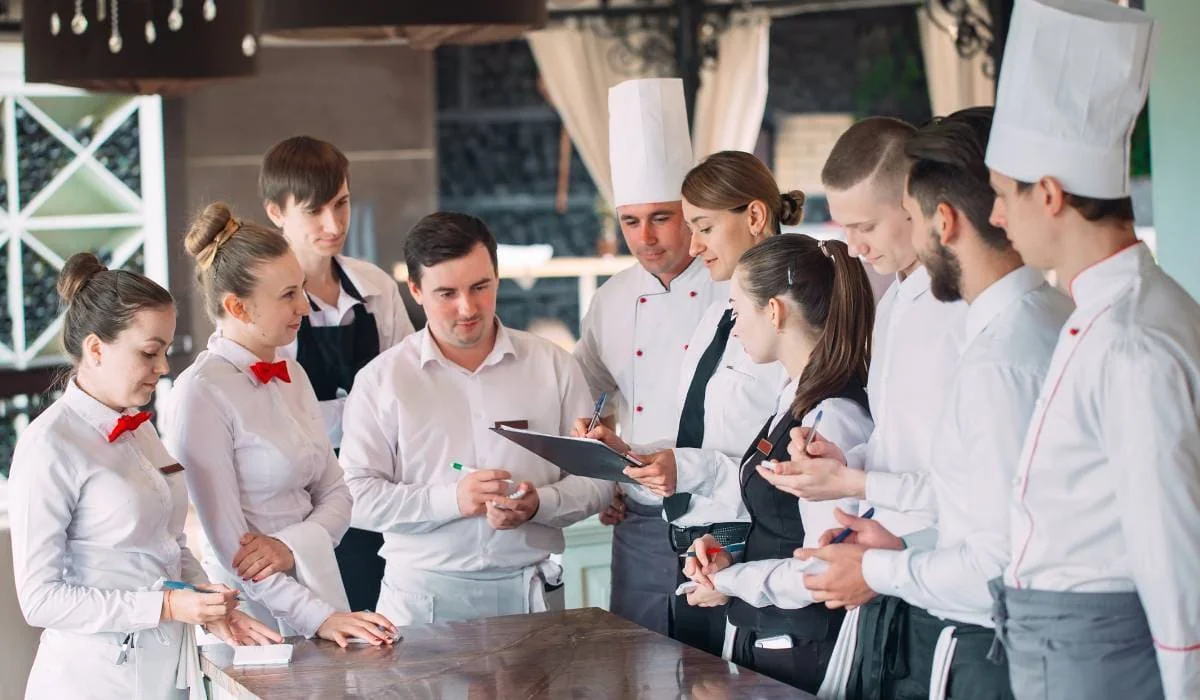Tipped Minimum Wage by State - 2025 Guide for Employers - TimeClick